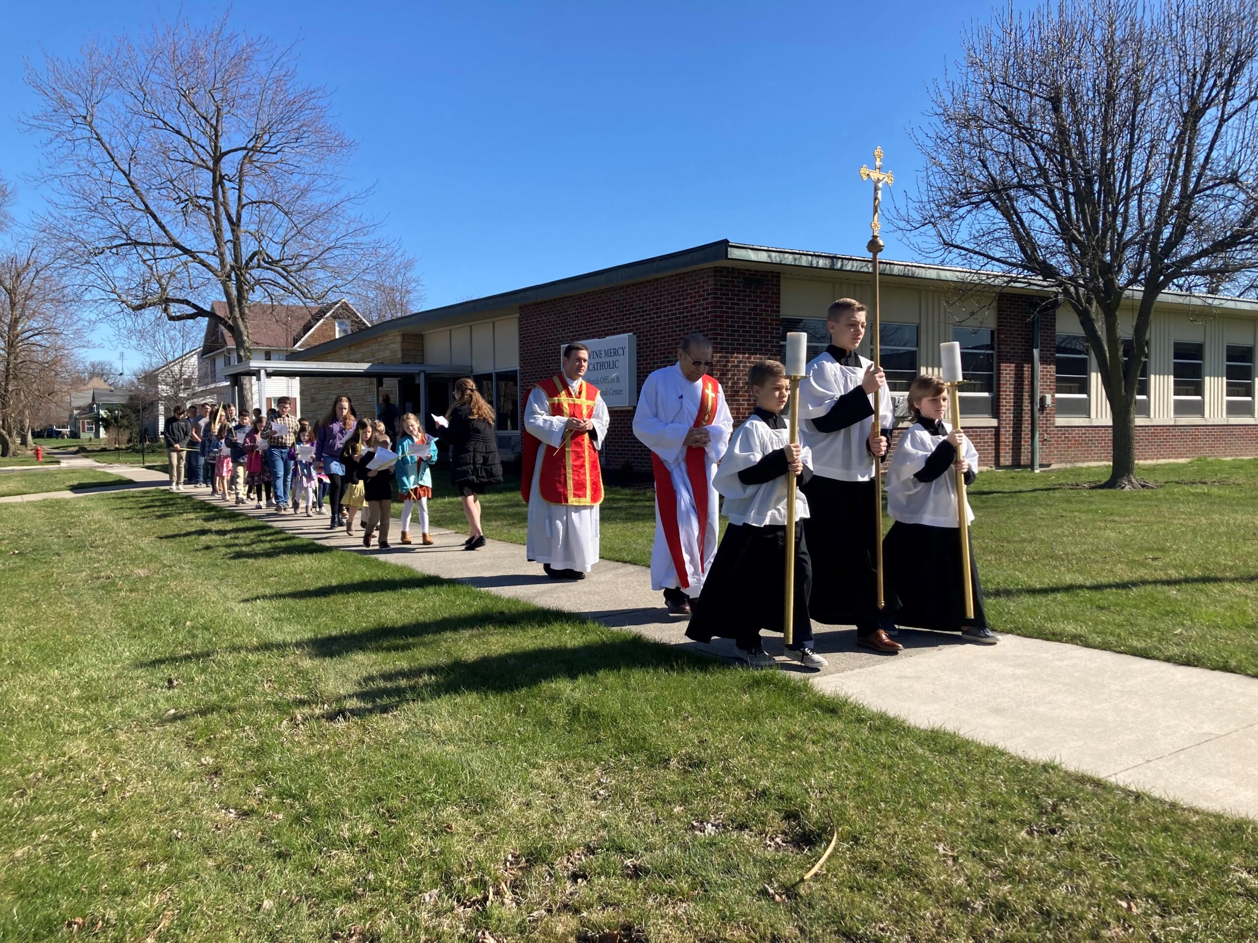 Home – Divine Mercy